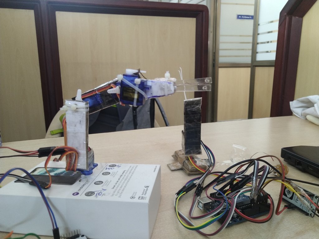 Robotic Arm - Fully Functional - Manual and App way control. | Intel ...